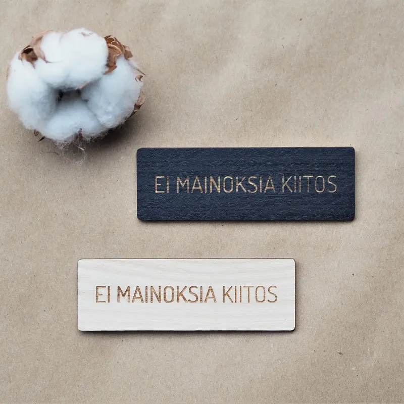 Ei mainoksia -kyltti | Puine