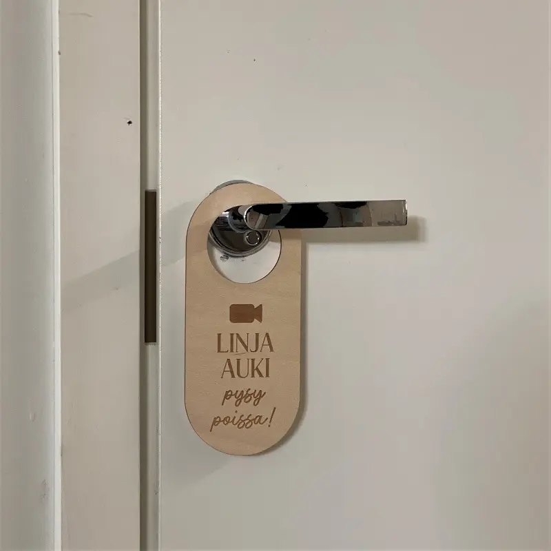 Ripa-kyltti [omalla tekstillä] - Puine