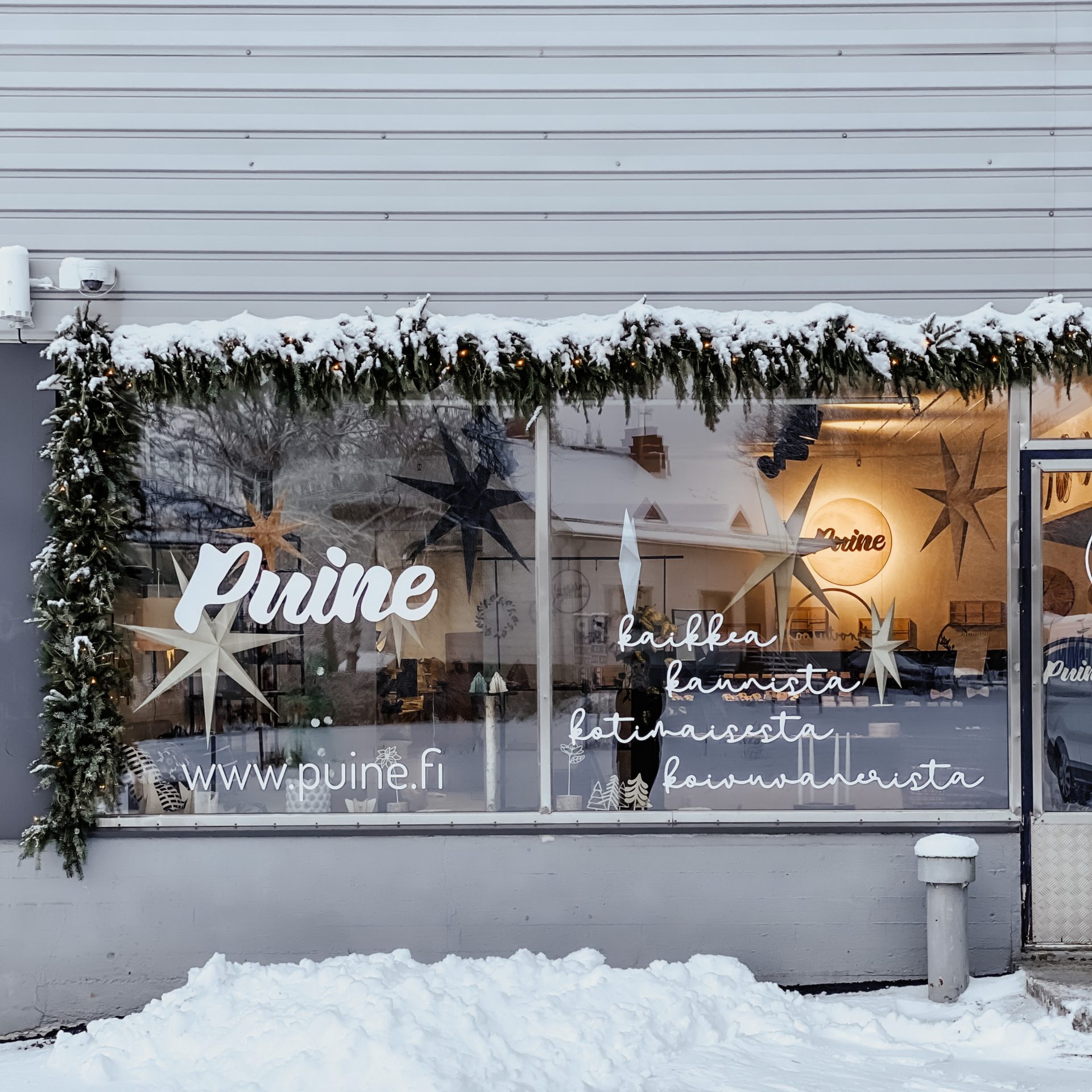 AJANKOHTAISTA - Puine